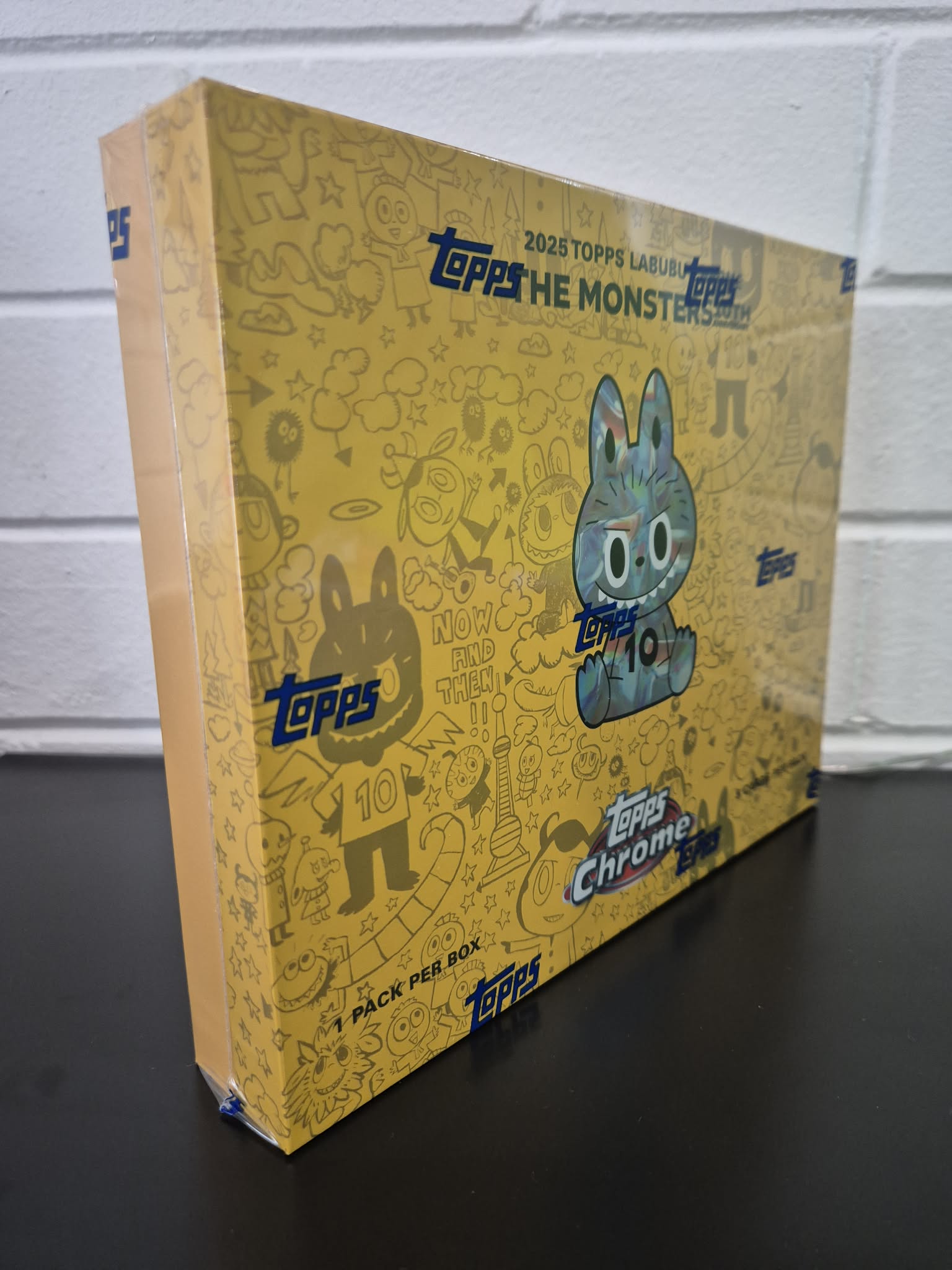 2025 Topps Labubu Chrome The Monsters 10th Anniversary hobby box ...